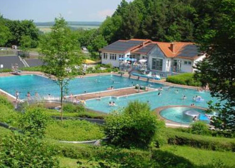 Elegantes Campingplatz Hessen See Bildernull